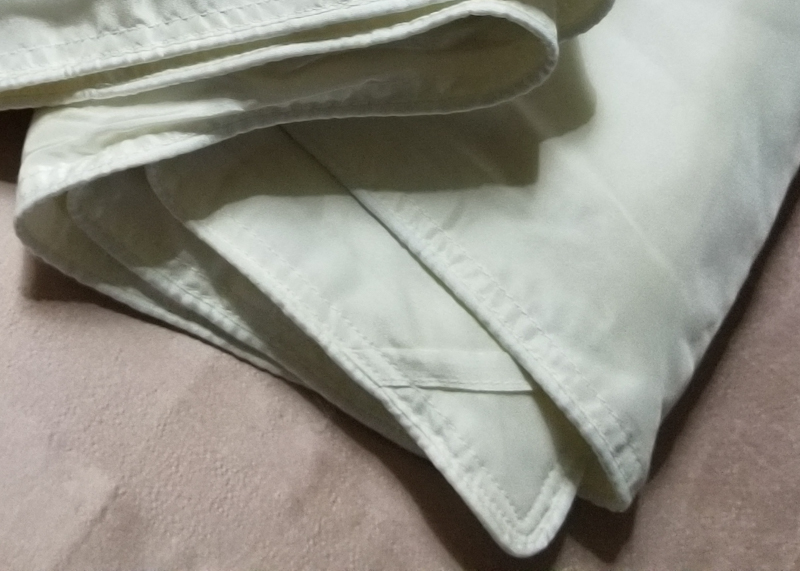 Exquisite Silk Throws | SILKPRADA
